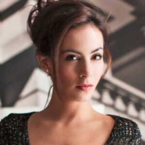 Claudia Lizaldi - Divulga